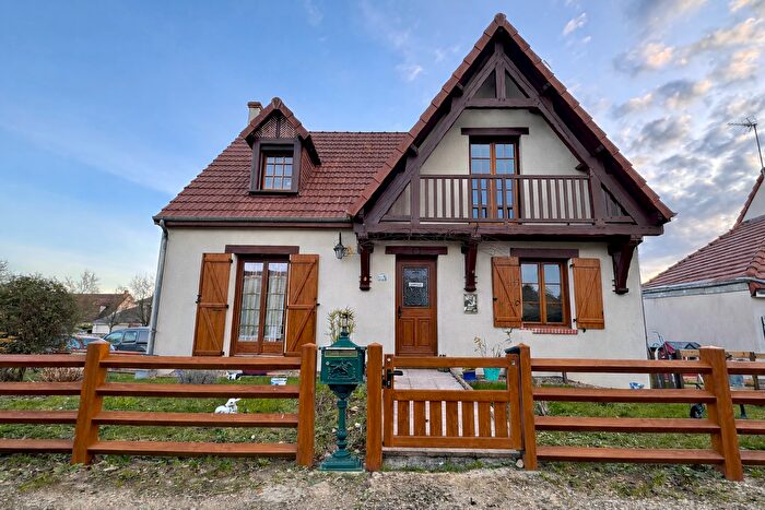 Maison à vendre - Saran, Villarmoy - 7 pièces - 5 chambres