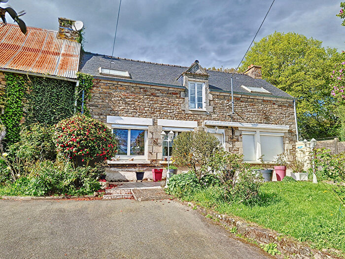 Maison 5 pièces à Le Roc-Saint-André, à vendre