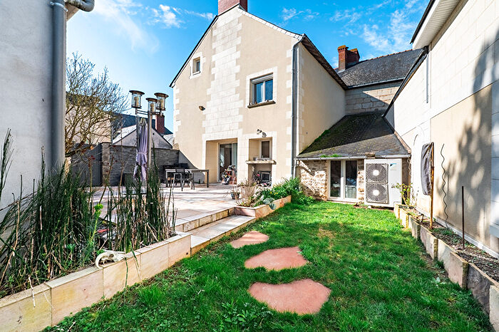 Maison à vendre - Brissac-Quincé - 7 pièces - 5 chambres