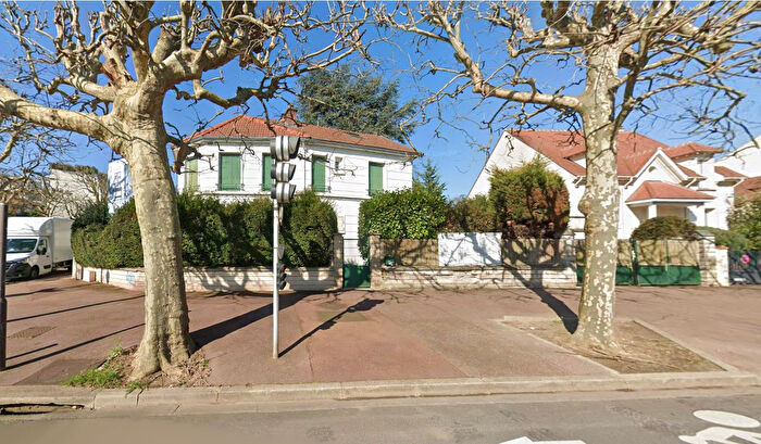 Maison à vendre - Antony, Rabats - 7 pièces - 5 chambres