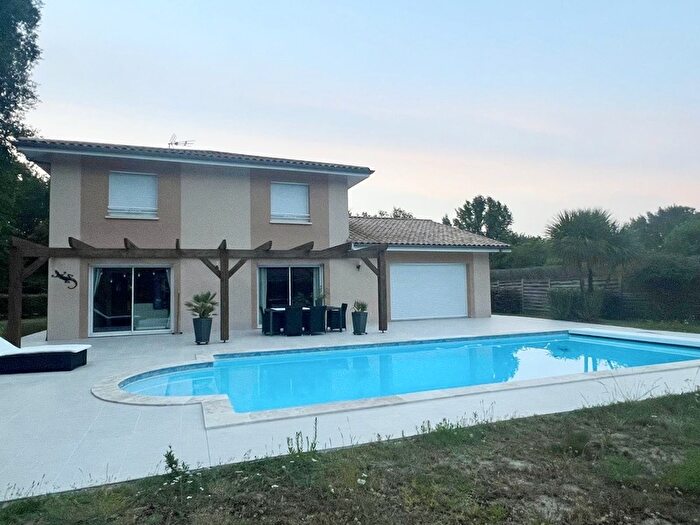 Maison à vendre - Saint-Jean-dIllac - 6 pièces - 4 chambres