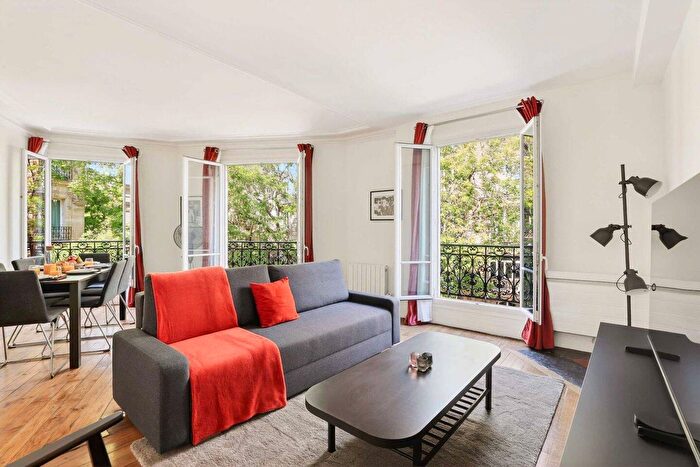 Appartement 2 pièces à Montmartre, Paris 18ème arrondissement, à louer