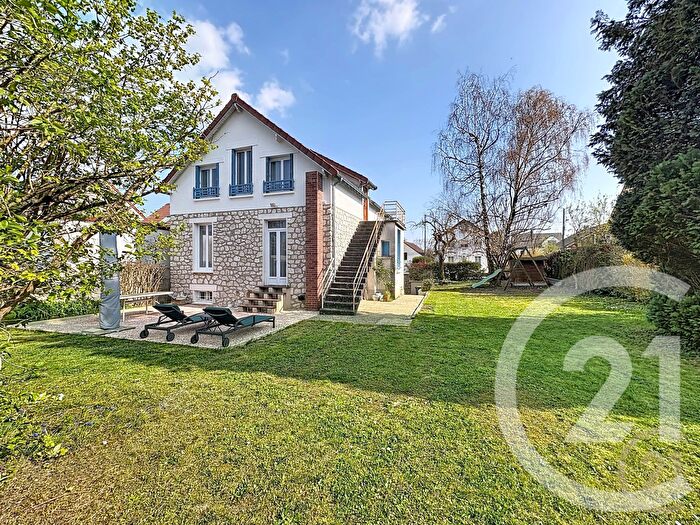 Maison à vendre - Moret-sur-Loing - 5 pièces - 4 chambres