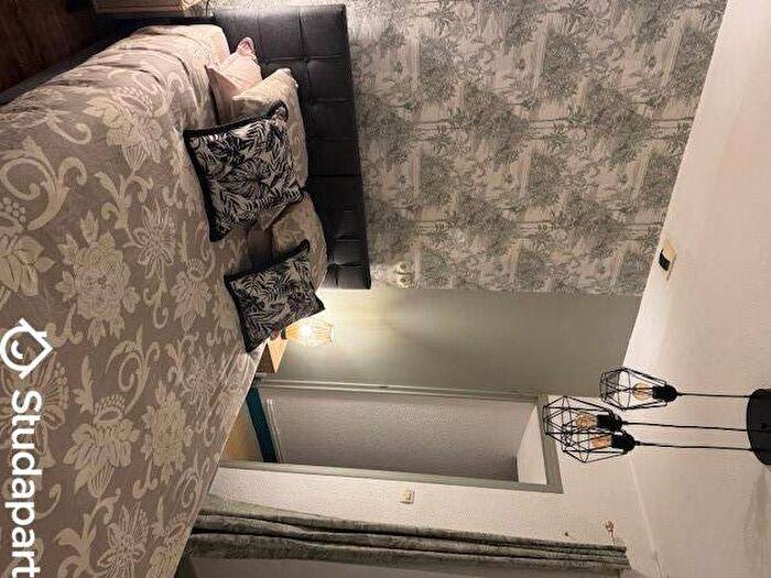 Vanteaux-Puy Las Rodas, Limoges - Appartement 2 pièces à louer