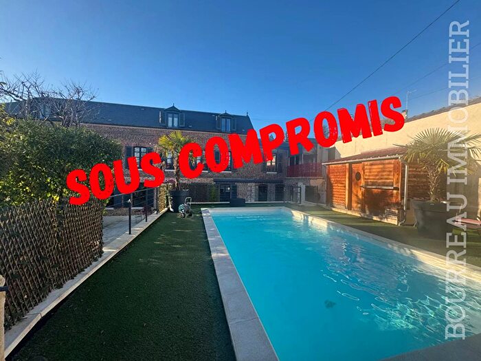 Maison à vendre - Joigny - 10 pièces - 4 chambres