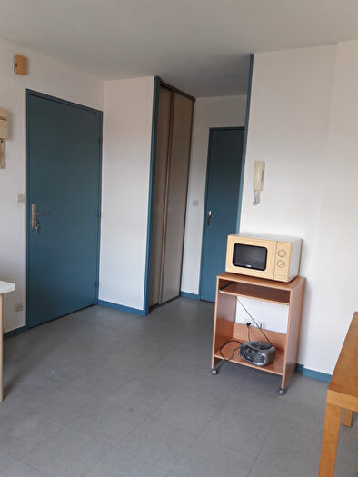 Appartement à louer - Nantes, Eraudière, La Marrière, Rond-point de Paris - 1 pièce