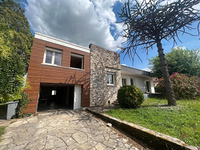 Maison 6 pièces à vendre à Villeneuve-sur-Lot, Saint-Etienne