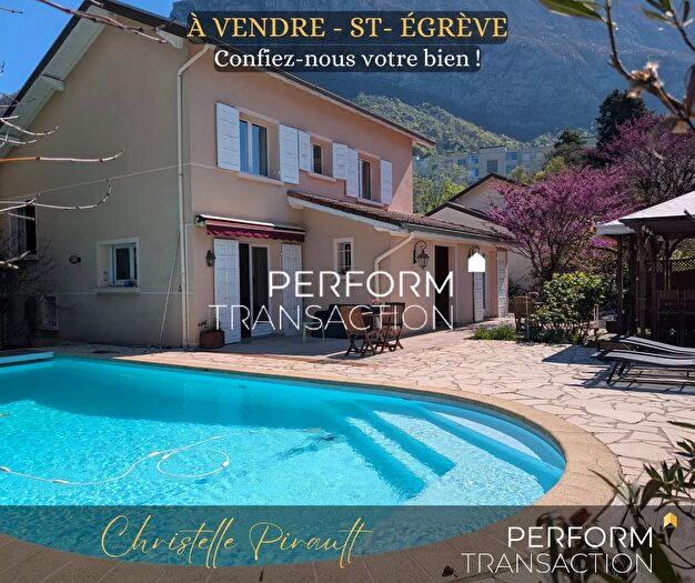 Maison à vendre - Saint-Égrève, La Monta - 6 pièces - 3 chambres