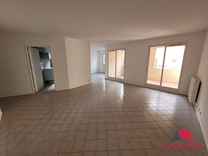 Appartement 4 pièces à louer à Aix-en-Provence, Centre-ville