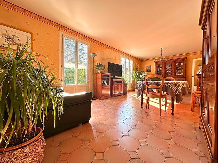 Senlis, Villevert : Maison 9 pièces à vendre