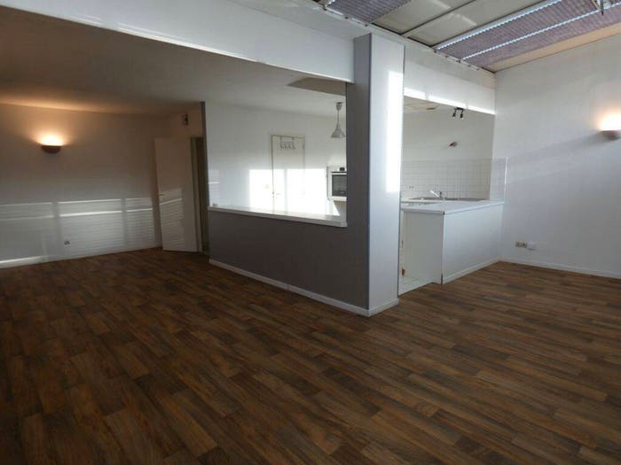 Centre, Château-Thierry : Appartement 3 pièces à louer