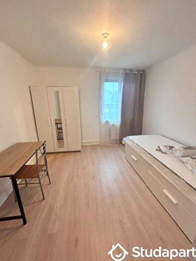 Appartement à louer - Jardin Parisien, LHaÿ-les-Roses - 1 pièce - 1 chambre
