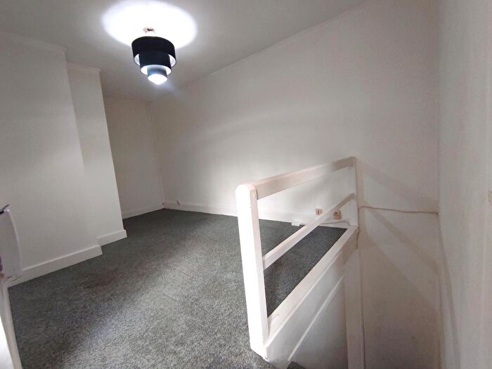 Appartement à louer - Lyon e , Mutualité, Préfecture, Moncey - 1 pièce