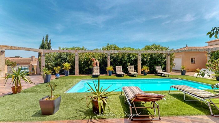 Maison à vendre - Montblanc - 10 pièces - 6 chambres