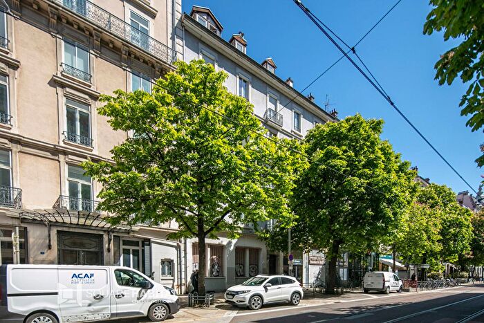 Appartement à vendre - Grenoble - 3 pièces - 2 chambres