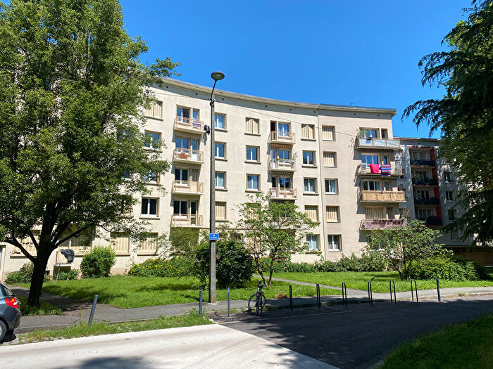 Appartement à vendre - Grenoble, Malherbe, Teisseire - 4 pièces - 2 chambres
