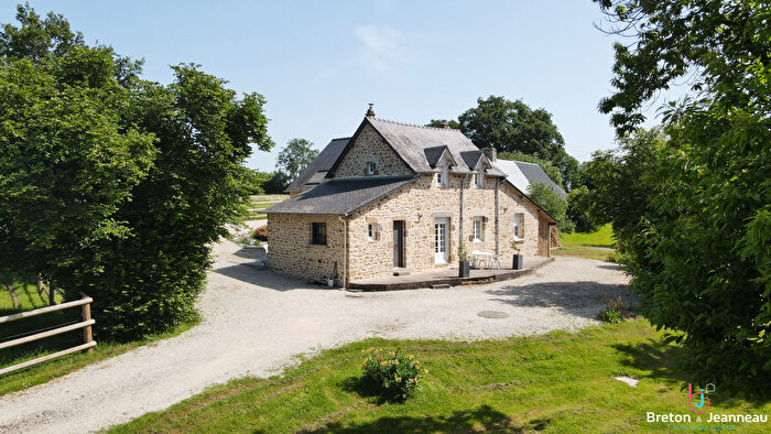 Maison 6 pièces à Jublains, à vendre