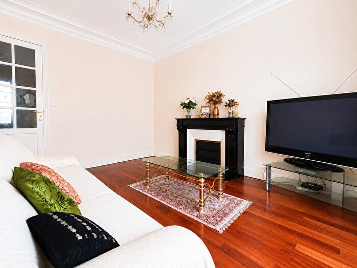 Appartement 3 pièces à Clichy, à vendre