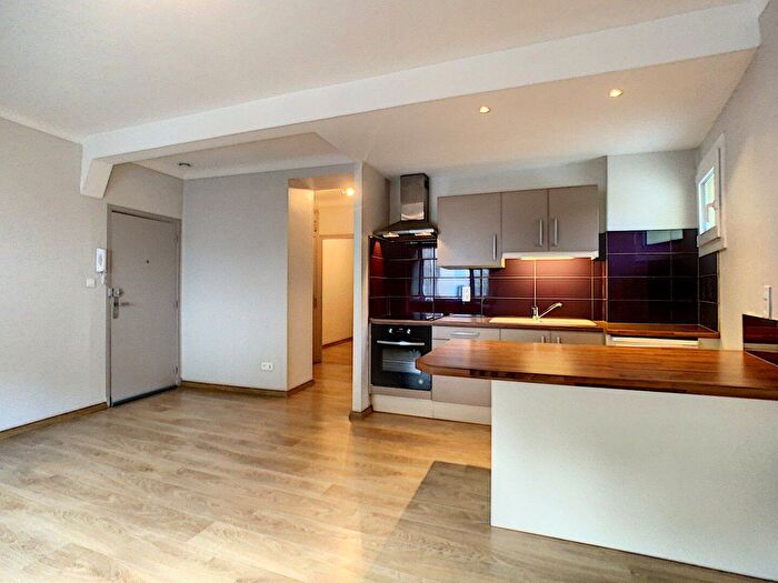 Appartement 2 pièces à louer à Rive Gauche, Bédarieux