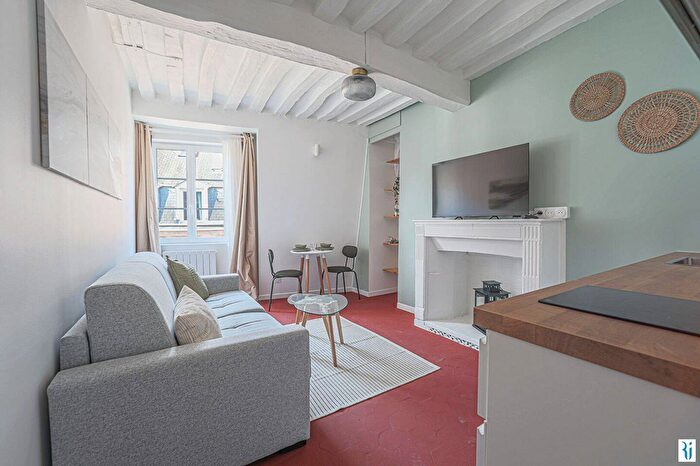 Appartement à louer - Vieux Marché-Cathédrale, Rouen - 2 pièces - 1 chambre