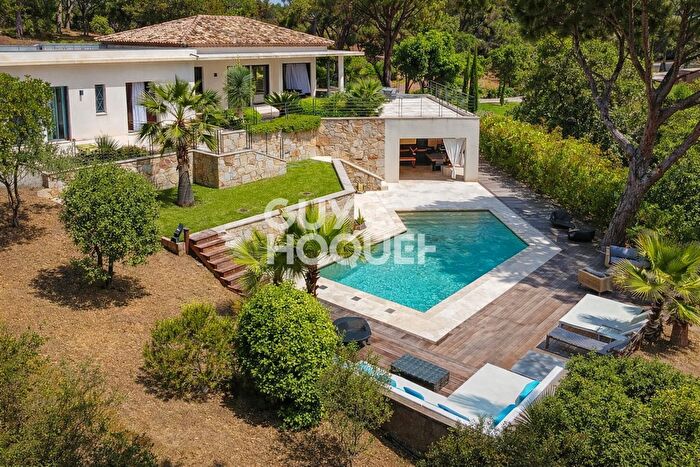 Maison à vendre - La Croix-Valmer - 6 pièces - 4 chambres