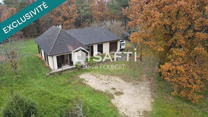 Maison à vendre - Rouffignac-Saint-Cernin-de-Reilhac - 4 pièces - 2 chambres