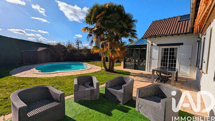 Maison à vendre - Boullay-les-Troux - 8 pièces - 2 chambres