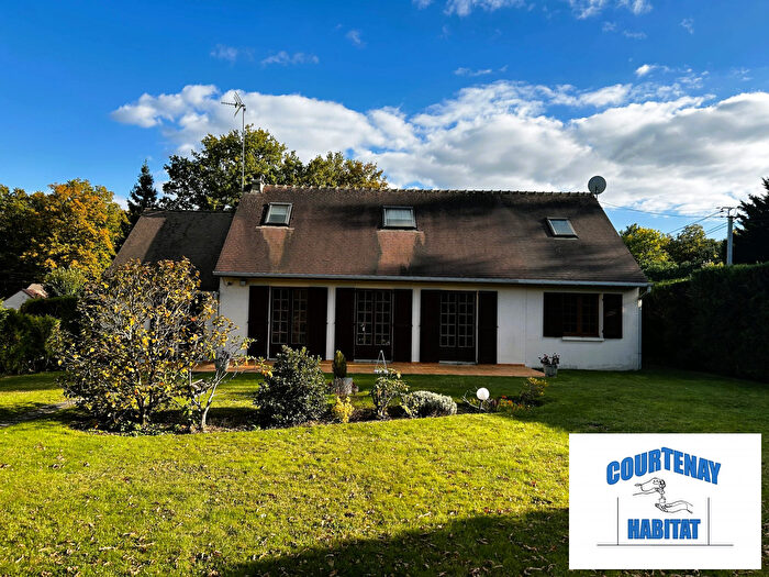 Maison à vendre - Courtenay - 5 pièces - 4 chambres