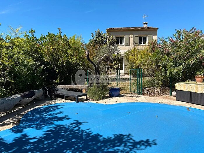 Maison à vendre - Paradou - 5 pièces - 4 chambres