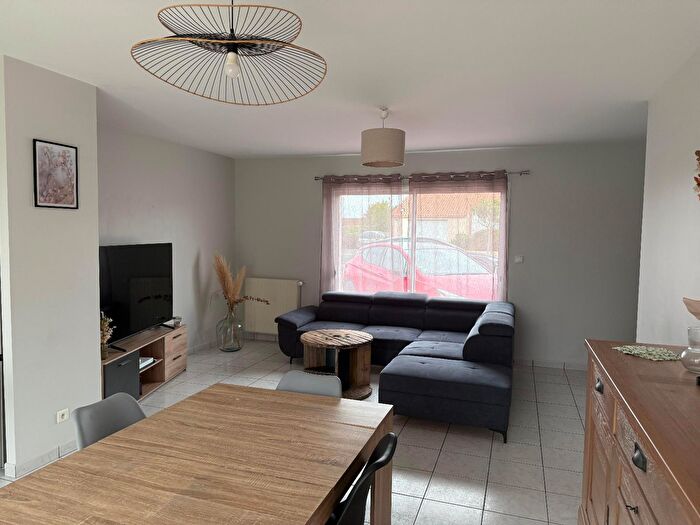 Maison à louer - Les Essarts - 3 pièces - 2 chambres