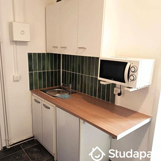 Appartement à louer - Henriville, Amiens - 1 pièce