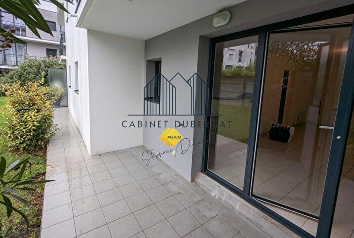 Appartement à louer - Bordeaux, La Bastide - 3 pièces - 2 chambres