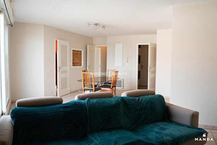 Libourne, Saint-Ferdinand, Les Charruauds, Les Dagueys : Appartement 4 pièces à louer