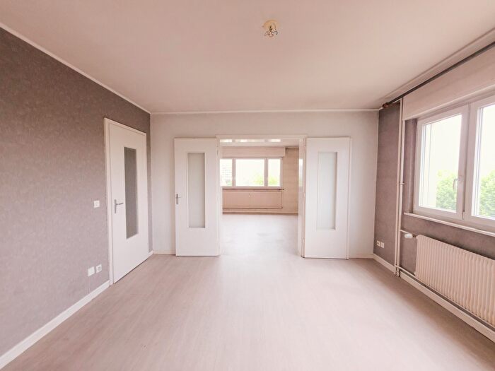 Appartement 3 pièces à Thionville, Centre-ville, Gare, à vendre