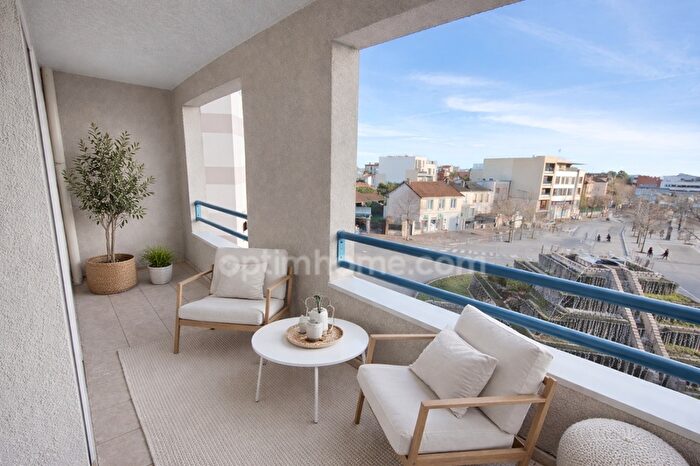 Appartement à vendre - Bondy, La Mare à Veuve - 3 pièces - 2 chambres