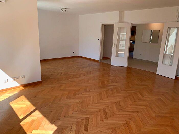 Centre, Écully - Appartement 3 pièces à louer