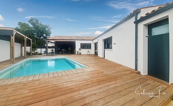 Maison à vendre - Marans - 5 pièces - 3 chambres