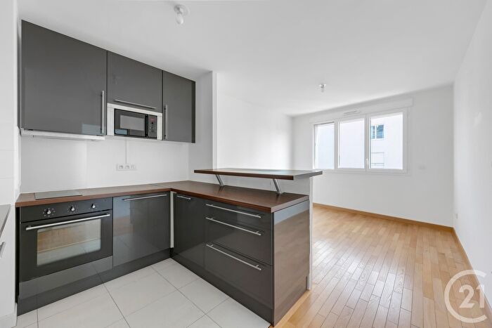 Appartement à vendre - Issy-les-Moulineaux, Les Epinettes, Le Fort, Les Hauts dIssy - 2 pièces - 1 chambre