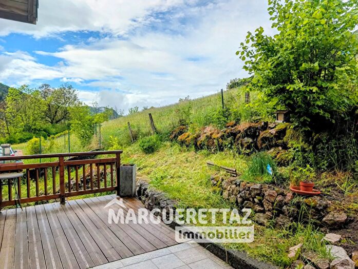 Mieussy : Appartement 5 pièces à vendre