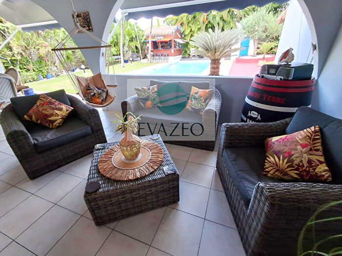 Maison à vendre - Saint-François - 5 pièces - 3 chambres