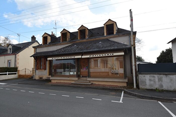 Maison à vendre - Gueugnon - 7 pièces - 4 chambres