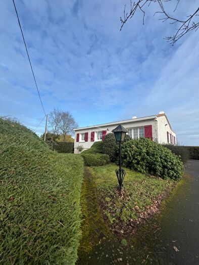 Maison à vendre - Château-Thébaud - 5 pièces - 4 chambres