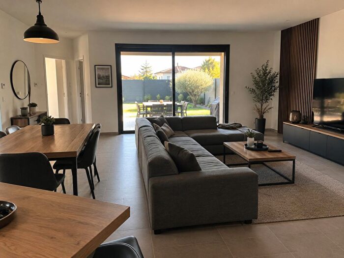 Maison à Cadenet, à louer