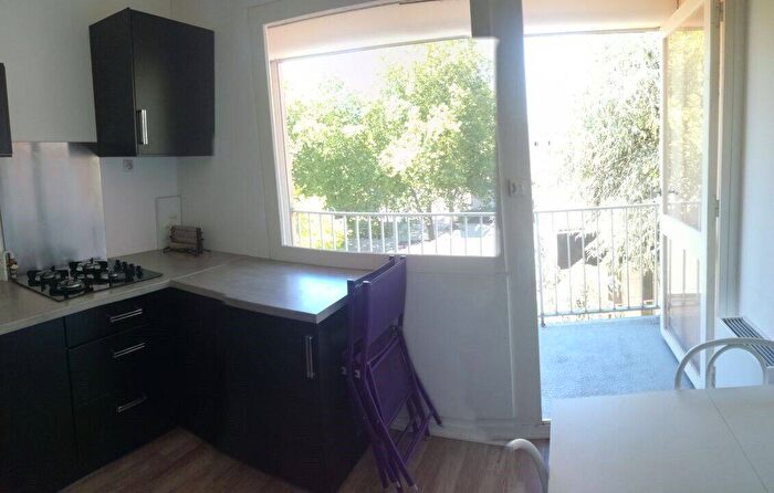 Appartement à louer - Avesnières, Laval - 2 pièces - 1 chambre