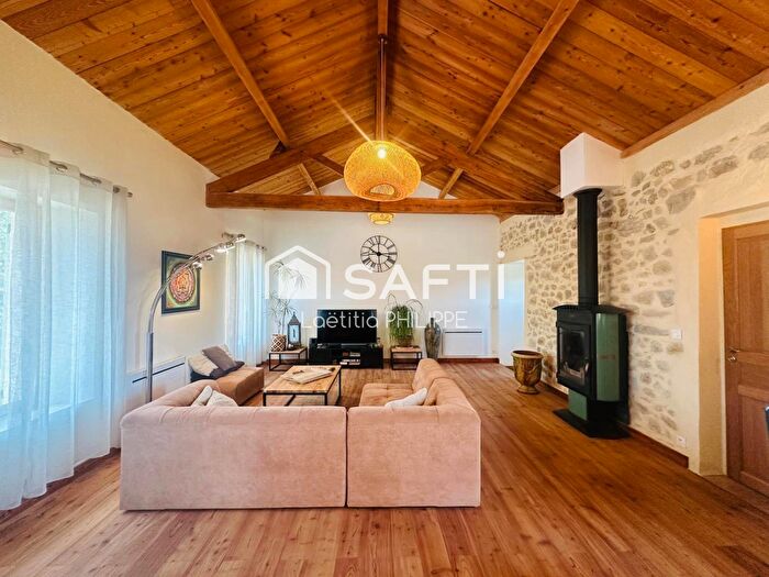 Digne-les-Bains, Route de Nice, Gaubert, Les Hôtelleries : Maison 5 pièces à vendre