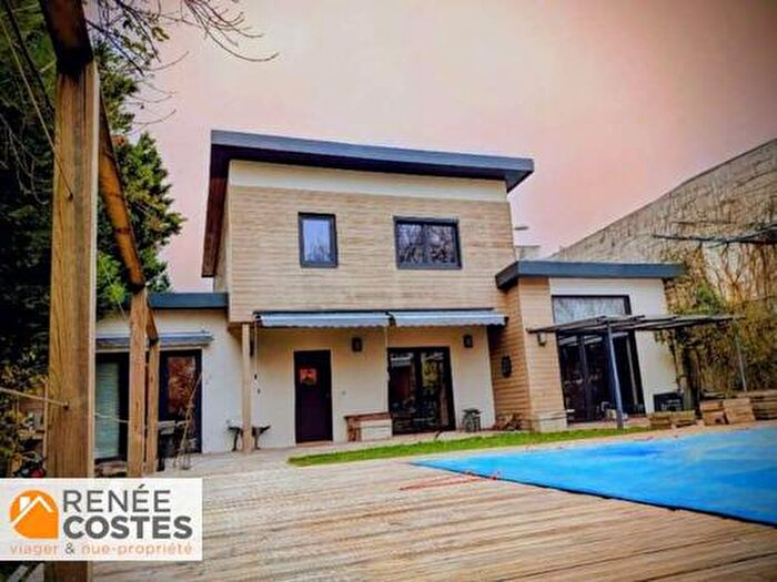 Maison à vendre - Saint-Germain-au-Mont-dOr - 5 pièces - 3 chambres