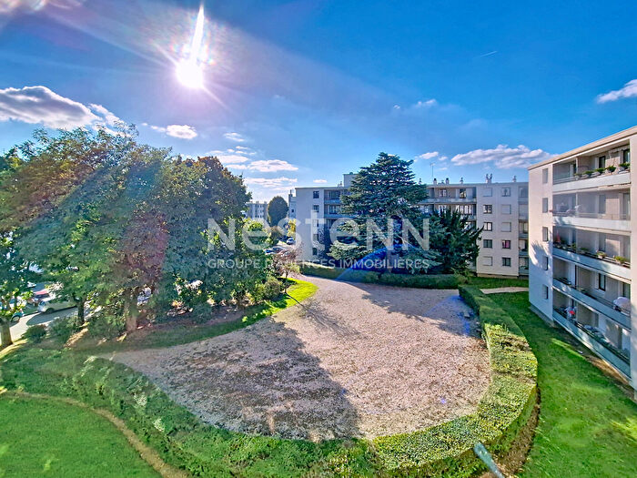 Appartement à vendre - Bois-dArcy, La Croix Blanche - 4 pièces - 3 chambres