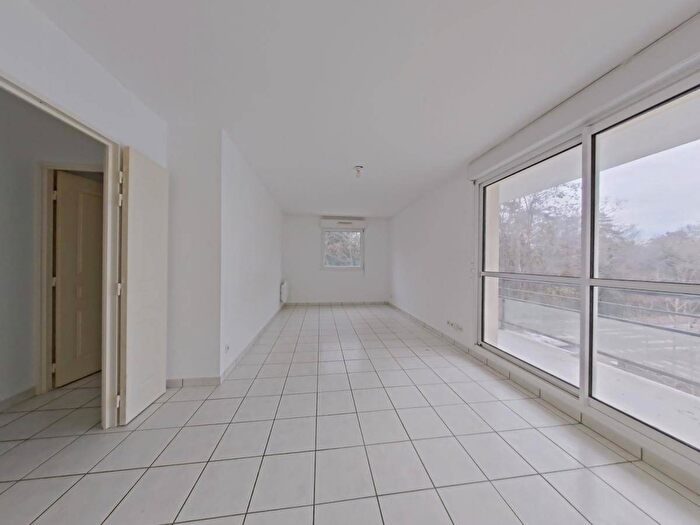 Appartement à louer - Sainte Radegonde, Tours - 3 pièces - 2 chambres