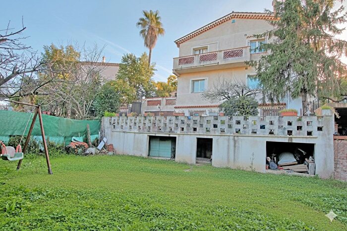 Maison à vendre - Cannes, Croix des Gardes - 7 pièces - 4 chambres