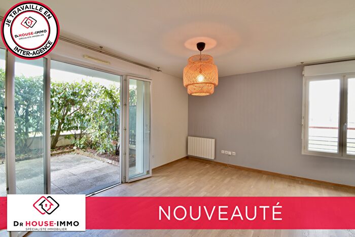 Appartement à vendre - Mantes-la-Jolie, Centre-ville - 3 pièces - 2 chambres